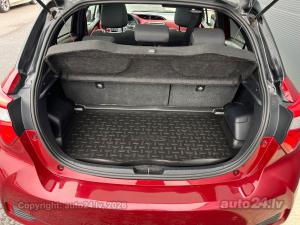 Sarkans Toyota Yaris 2017 Kuresāre, ar dzinēja tilpumu 1.50 L un nobraukumu 65 tūkst. km par 12990 €, foto 23 vietnē AUTOMOTO.COM.LV
