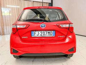 Sarkans Toyota Yaris 2017 Viļņa, ar dzinēja tilpumu 1.50 L un nobraukumu 29 tūkst. km par 13500 €, foto 6 vietnē AUTOMOTO.COM.LV