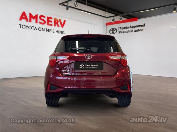 Красный Тойота Ярис 2017 в Тарту, объемом двигателя 1.50 л и пробегом 76 тыс. км за 11990 €, фото 4 на AUTOMOTO.COM.LV