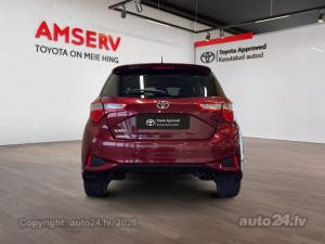 Sarkans Toyota Yaris 2017 Tartu, ar dzinēja tilpumu 1.50 L un nobraukumu 76 tūkst. km par 11990 €, foto 5 vietnē AUTOMOTO.COM.LV