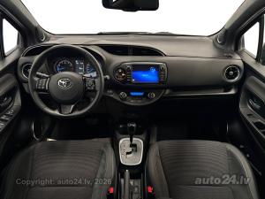 Sarkans Toyota Yaris 2017 Tartu, ar dzinēja tilpumu 1.50 L un nobraukumu 76 tūkst. km par 11990 €, foto 9 vietnē AUTOMOTO.COM.LV