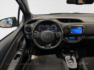 Sarkans Toyota Yaris 2017 Tartu, ar dzinēja tilpumu 1.50 L un nobraukumu 76 tūkst. km par 11990 €, foto 10 vietnē AUTOMOTO.COM.LV