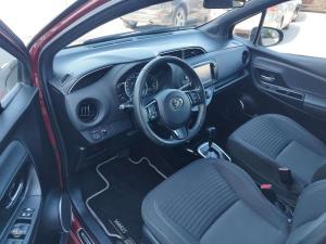 Sarkans Toyota Yaris 2017 Utena, ar dzinēja tilpumu 1.50 L un nobraukumu 162 tūkst. km par 9200 €, foto 8 vietnē AUTOMOTO.COM.LV