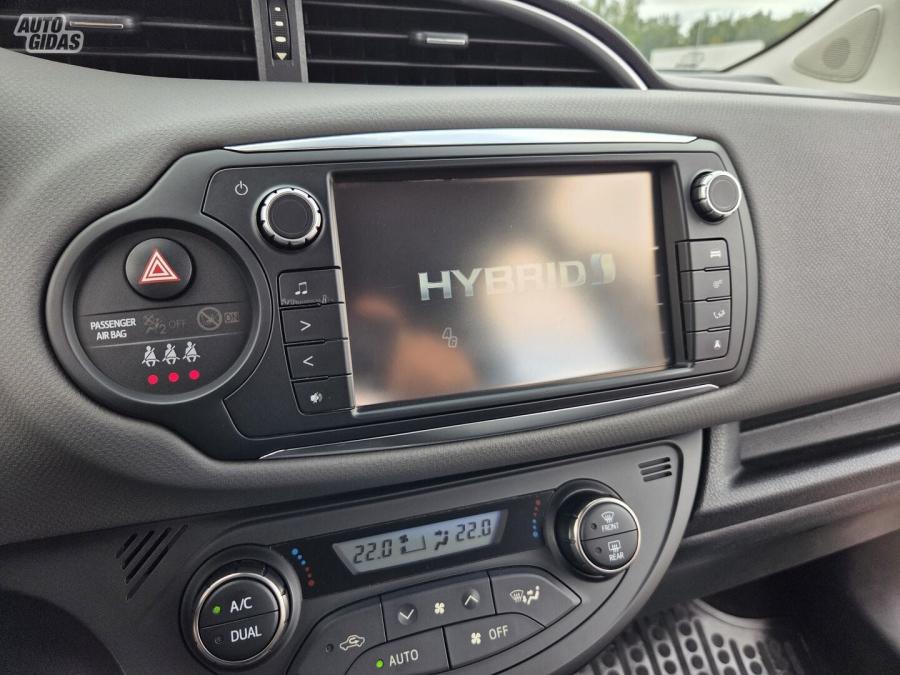 Red Toyota Yaris 2017 in Ukmerge, with an engine capacity of 1.50 L and mileage of 190 thousand km for 8950 €, photo 20 on AUTOMOTO.COM.LV