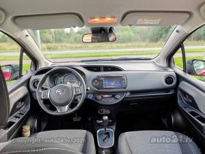 Sarkans Toyota Yaris 2017 Tallina, ar dzinēja tilpumu 1.50 L un nobraukumu 59 tūkst. km par 12500 €, foto 7 vietnē AUTOMOTO.COM.LV