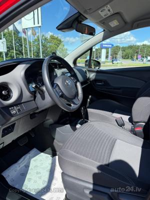 Red Toyota Yaris 2018 in Tallinn, with an engine capacity of 1.50 L and mileage of 78 thousand km for 11500 €, photo 6 on AUTOMOTO.COM.LV