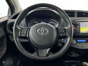 Sarkans Toyota Yaris 2018 Viļņa, ar dzinēja tilpumu 1.50 L un nobraukumu 116 tūkst. km par 11900 €, foto 13 vietnē AUTOMOTO.COM.LV