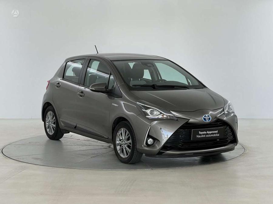 Sarkans Toyota Yaris 2018 Viļņa, ar dzinēja tilpumu 1.50 L un nobraukumu 116 tūkst. km par 11900 €, foto 19 vietnē AUTOMOTO.COM.LV
