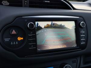 Красный Тойота Ярис 2018 в Аникщяй, объемом двигателя 1.50 л и пробегом 81 тыс. км за 10250 €, фото 15 на AUTOMOTO.COM.LV