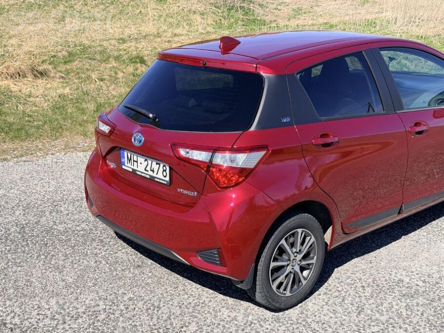 Sarkans Toyota Yaris 2019 Rīga, ar dzinēja tilpumu 1.50 L un nobraukumu 49 tūkst. km par 10900 €, foto 14 vietnē AUTOMOTO.COM.LV