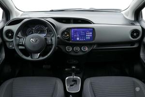 Red Toyota Yaris 2019 in Vilnius, with an engine capacity of 1.50 L and mileage of 70 thousand km for 11900 €, photo 8 on AUTOMOTO.COM.LV