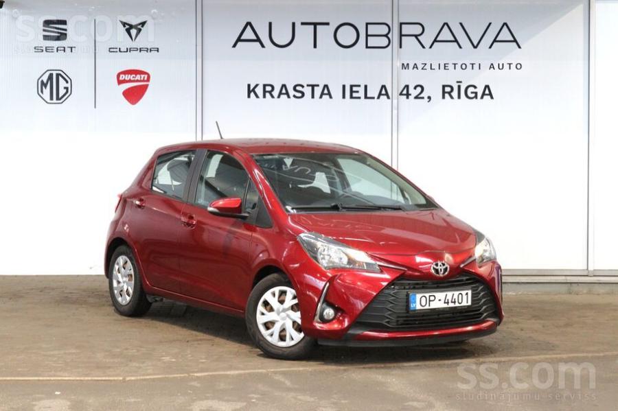 Red Toyota Yaris 2019 in Riga, with an engine capacity of 1.50 L and mileage of 99 thousand km for 10990 €, photo 4 on AUTOMOTO.COM.LV