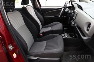 Red Toyota Yaris 2019 in Riga, with an engine capacity of 1.50 L and mileage of 99 thousand km for 10990 €, photo 30 on AUTOMOTO.COM.LV