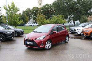Red Toyota Yaris 2019 in Riga, with an engine capacity of 1.50 L and mileage of 99 thousand km for 10990 €, photo 33 on AUTOMOTO.COM.LV
