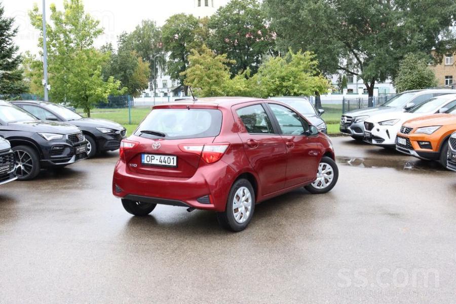 Red Toyota Yaris 2019 in Riga, with an engine capacity of 1.50 L and mileage of 99 thousand km for 10990 €, photo 34 on AUTOMOTO.COM.LV