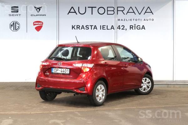 Sarkans Toyota Yaris 2019 Rīga, ar dzinēja tilpumu 1.50 L un nobraukumu 99 tūkst. km par 10990 €, foto 7 vietnē AUTOMOTO.COM.LV