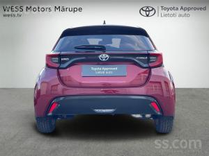 Красный Тойота Ярис 2020 в Рига, объемом двигателя 1.50 л и пробегом 53 тыс. км за 17990 €, фото 5 на AUTOMOTO.COM.LV