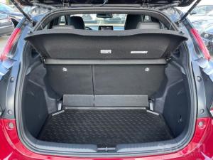 Красный Тойота Ярис 2020 в Рига, объемом двигателя 1.50 л и пробегом 53 тыс. км за 17990 €, фото 11 на AUTOMOTO.COM.LV