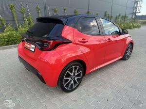 Red Toyota Yaris 2020 in Vilnius, with an engine capacity of 1.50 L and mileage of 89 thousand km for 17350 €, photo 11 on AUTOMOTO.COM.LV
