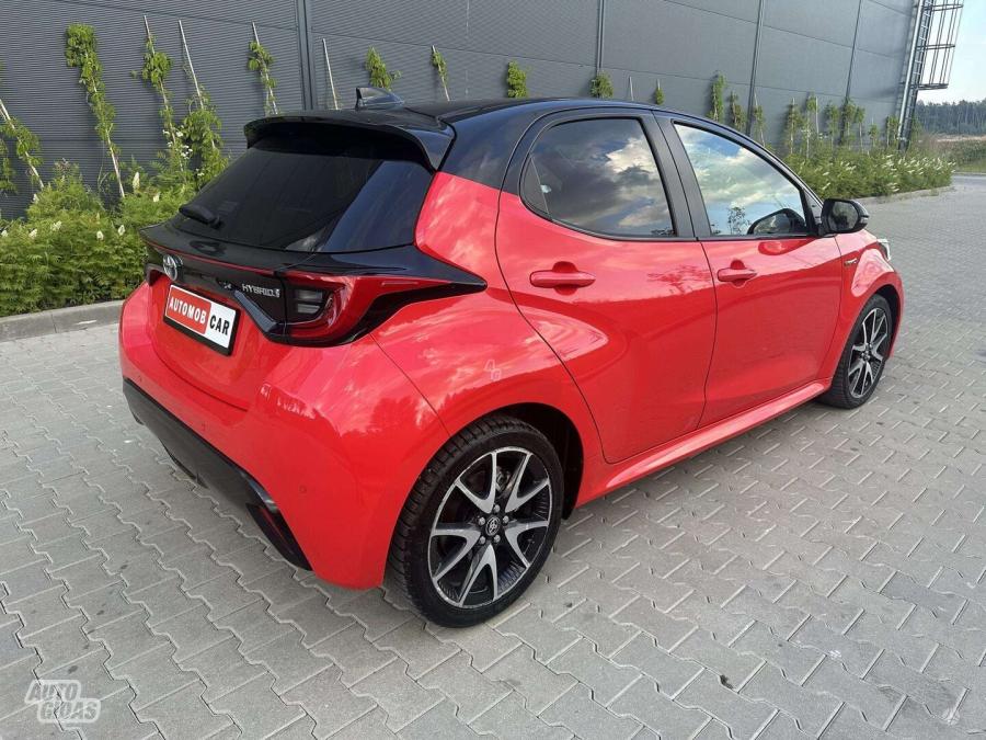 Red Toyota Yaris 2020 in Vilnius, with an engine capacity of 1.50 L and mileage of 89 thousand km for 17350 €, photo 11 on AUTOMOTO.COM.LV