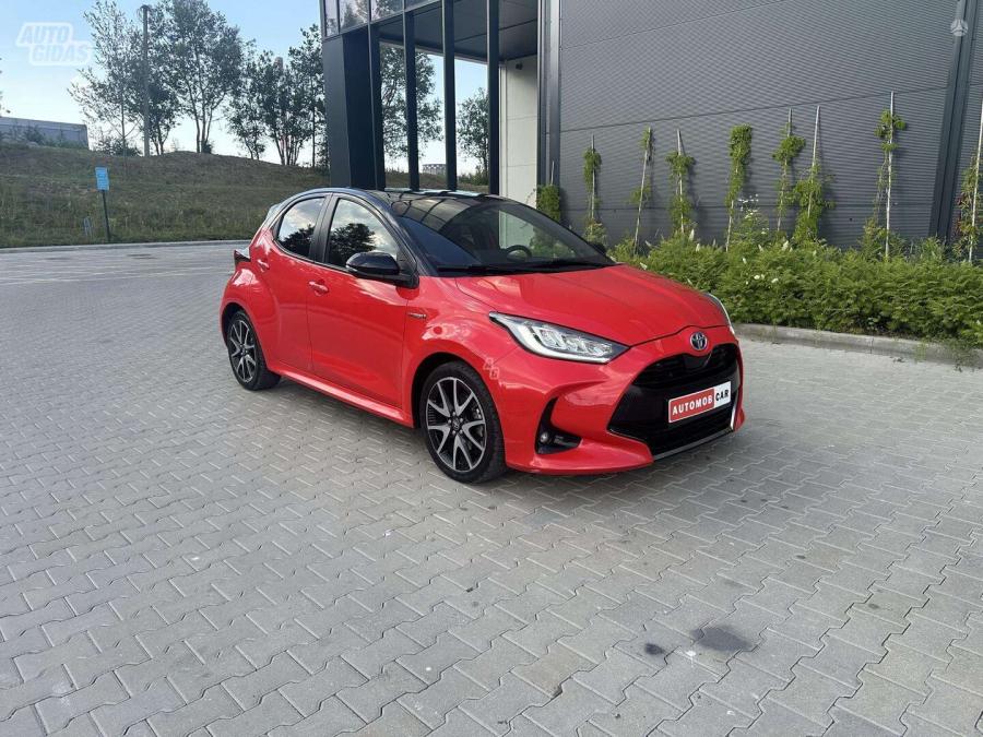 Red Toyota Yaris 2020 in Vilnius, with an engine capacity of 1.50 L and mileage of 89 thousand km for 17350 €, photo 14 on AUTOMOTO.COM.LV