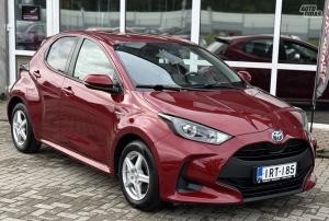 Red Toyota Yaris 2020 in Radviliskis, with an engine capacity of 1.50 L and mileage of 118 thousand km for 12250 €, photo 7 on AUTOMOTO.COM.LV