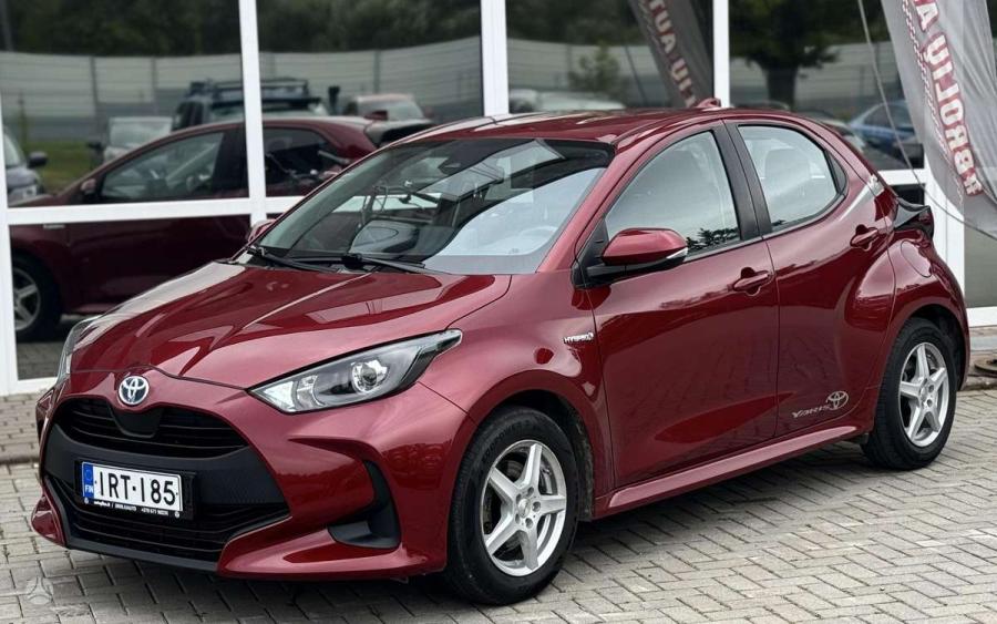 Sarkans Toyota Yaris 2020 Radviliškis, ar dzinēja tilpumu 1.50 L un nobraukumu 118 tūkst. km par 12250 €, foto 4 vietnē AUTOMOTO.COM.LV