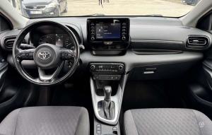 Sarkans Toyota Yaris 2020 Radviliškis, ar dzinēja tilpumu 1.50 L un nobraukumu 118 tūkst. km par 12250 €, foto 19 vietnē AUTOMOTO.COM.LV