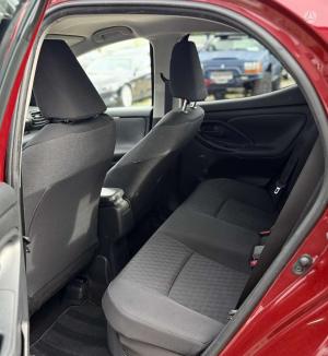 Sarkans Toyota Yaris 2020 Radviliškis, ar dzinēja tilpumu 1.50 L un nobraukumu 118 tūkst. km par 12250 €, foto 28 vietnē AUTOMOTO.COM.LV