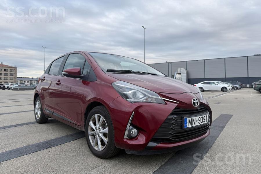 Red Toyota Yaris 2020 in Riga, with an engine capacity of 1.50 L and mileage of 83 thousand km for 9800 €, photo 1 on AUTOMOTO.COM.LV