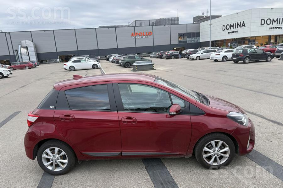 Red Toyota Yaris 2020 in Riga, with an engine capacity of 1.50 L and mileage of 83 thousand km for 9800 €, photo 8 on AUTOMOTO.COM.LV