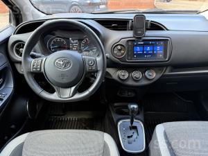 Red Toyota Yaris 2020 in Riga, with an engine capacity of 1.50 L and mileage of 83 thousand km for 9800 €, photo 17 on AUTOMOTO.COM.LV