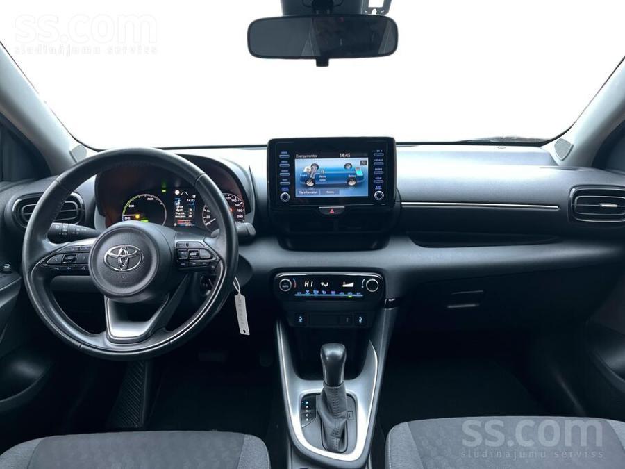 Sarkans Toyota Yaris 2021 Rīga, ar dzinēja tilpumu 1.50 L un nobraukumu 146 tūkst. km par 13490 €, foto 8 vietnē AUTOMOTO.COM.LV