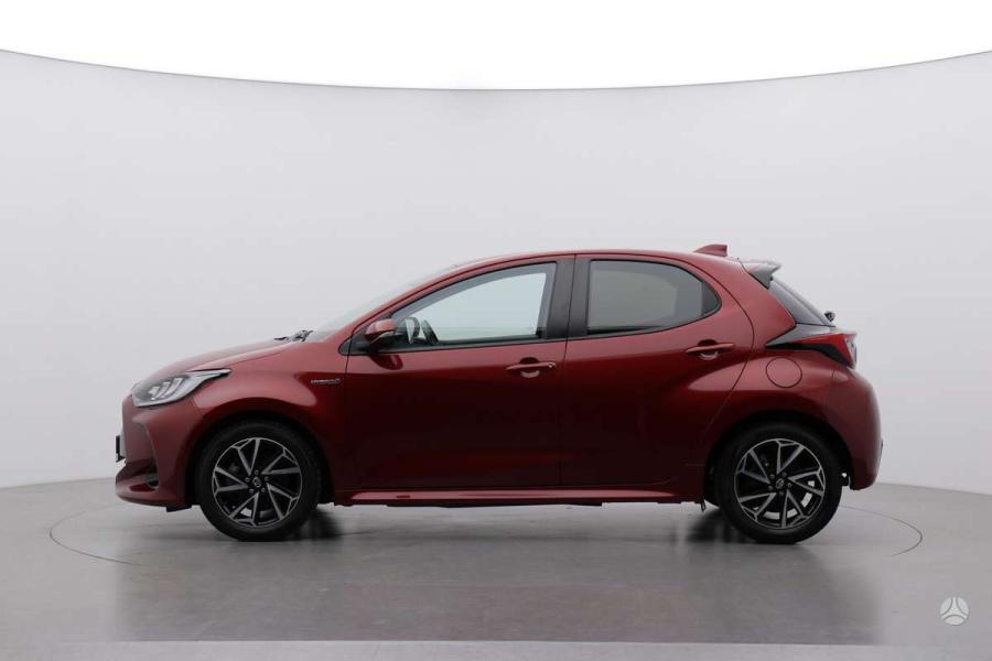 Sarkans Toyota Yaris 2021 Viļņa, ar dzinēja tilpumu 1.49 L un nobraukumu 39 tūkst. km par 16900 €, foto 4 vietnē AUTOMOTO.COM.LV