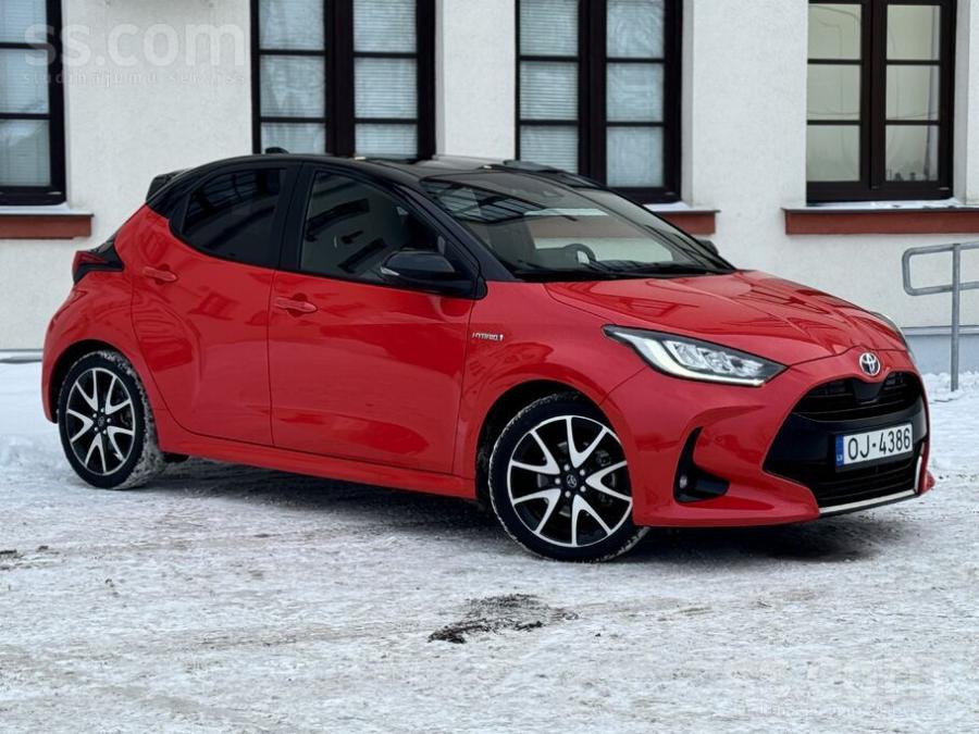 Sarkans Toyota Yaris 2021 Jelgava, ar dzinēja tilpumu 1.50 L un nobraukumu 50 tūkst. km par 17800 €, foto 10 vietnē AUTOMOTO.COM.LV