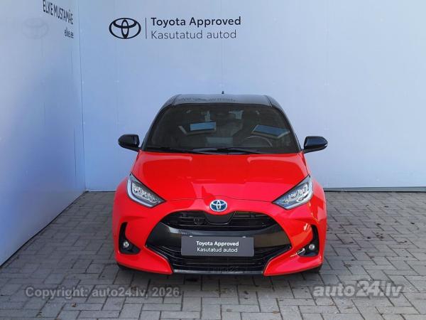 Sarkans Toyota Yaris 2021 Tallina, ar dzinēja tilpumu 1.49 L un nobraukumu 54 tūkst. km par 17995 €, foto 5 vietnē AUTOMOTO.COM.LV