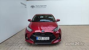 Red Toyota Yaris 2021 in Tallinn, with an engine capacity of 1.49 L and mileage of 43 thousand km for 18395 €, photo 6 on AUTOMOTO.COM.LV