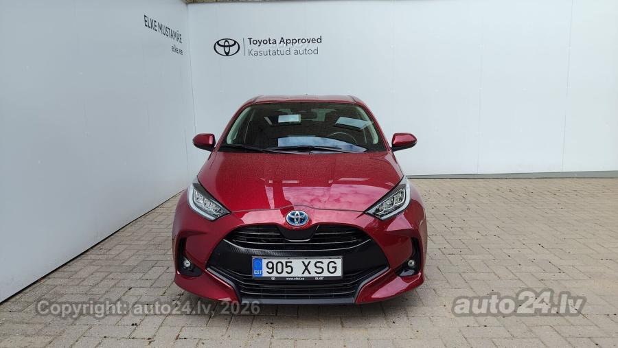 Red Toyota Yaris 2021 in Tallinn, with an engine capacity of 1.49 L and mileage of 43 thousand km for 18395 €, photo 6 on AUTOMOTO.COM.LV