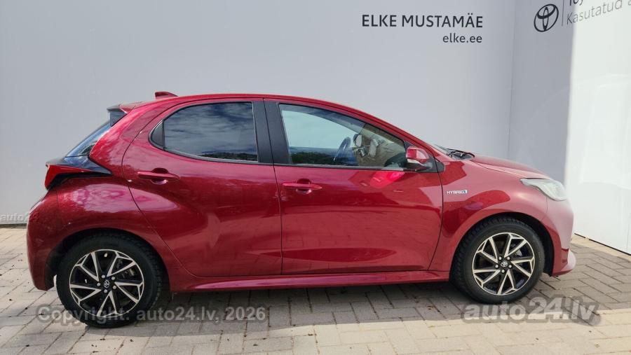 Red Toyota Yaris 2021 in Tallinn, with an engine capacity of 1.49 L and mileage of 43 thousand km for 18395 €, photo 17 on AUTOMOTO.COM.LV