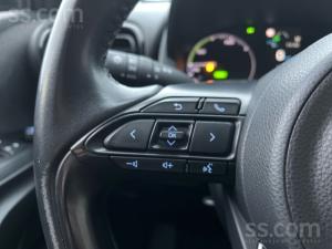 Sarkans Toyota Yaris 2021 Rīga, ar dzinēja tilpumu 1.50 L un nobraukumu 177 tūkst. km par 13490 €, foto 16 vietnē AUTOMOTO.COM.LV