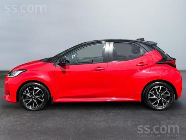 Red Toyota Yaris 2021 in Riga, with an engine capacity of 1.50 L and mileage of 47 thousand km for 14800 €, photo 2 on AUTOMOTO.COM.LV