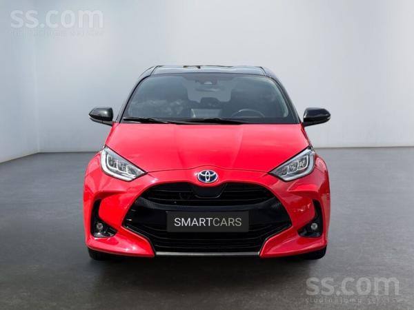 Red Toyota Yaris 2021 in Riga, with an engine capacity of 1.50 L and mileage of 47 thousand km for 14800 €, photo 8 on AUTOMOTO.COM.LV