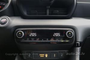 Красный Тойота Ярис 2021 в Рига, объемом двигателя 1.60 л и пробегом 63 тыс. км за 28500 €, фото 14 на AUTOMOTO.COM.LV