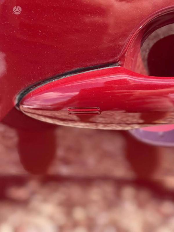 Red Toyota Yaris 2021 in Kaunas, with an engine capacity of 1.49 L and mileage of 150 thousand km for 12290 €, photo 8 on AUTOMOTO.COM.LV