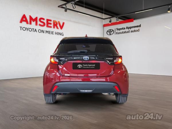 Красный Тойота Ярис 2021 в Таллин, объемом двигателя 1.50 л и пробегом 90 тыс. км за 15490 €, фото 4 на AUTOMOTO.COM.LV