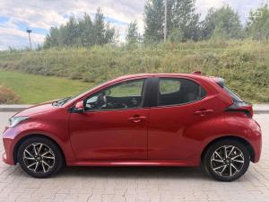 Red Toyota Yaris 2021 in Vilnius, with an engine capacity of 1.50 L and mileage of 69 thousand km for 16850 €, photo 16 on AUTOMOTO.COM.LV