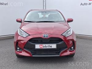 Sarkans Toyota Yaris 2021 Rīga, ar dzinēja tilpumu 1.50 L un nobraukumu 69 tūkst. km par 18500 €, foto 3 vietnē AUTOMOTO.COM.LV