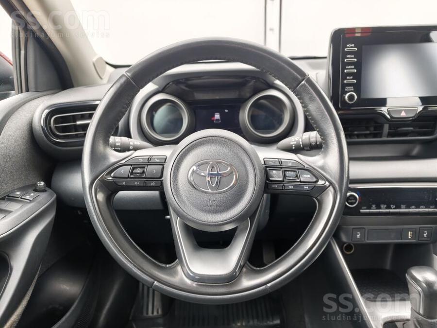 Sarkans Toyota Yaris 2021 Rīga, ar dzinēja tilpumu 1.50 L un nobraukumu 69 tūkst. km par 18500 €, foto 9 vietnē AUTOMOTO.COM.LV