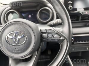 Sarkans Toyota Yaris 2021 Rīga, ar dzinēja tilpumu 1.50 L un nobraukumu 69 tūkst. km par 18500 €, foto 10 vietnē AUTOMOTO.COM.LV