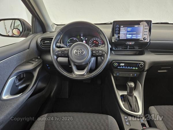 Sarkans Toyota Yaris 2021 Rakvere, ar dzinēja tilpumu 1.49 L un nobraukumu 78 tūkst. km par 15990 €, foto 8 vietnē AUTOMOTO.COM.LV